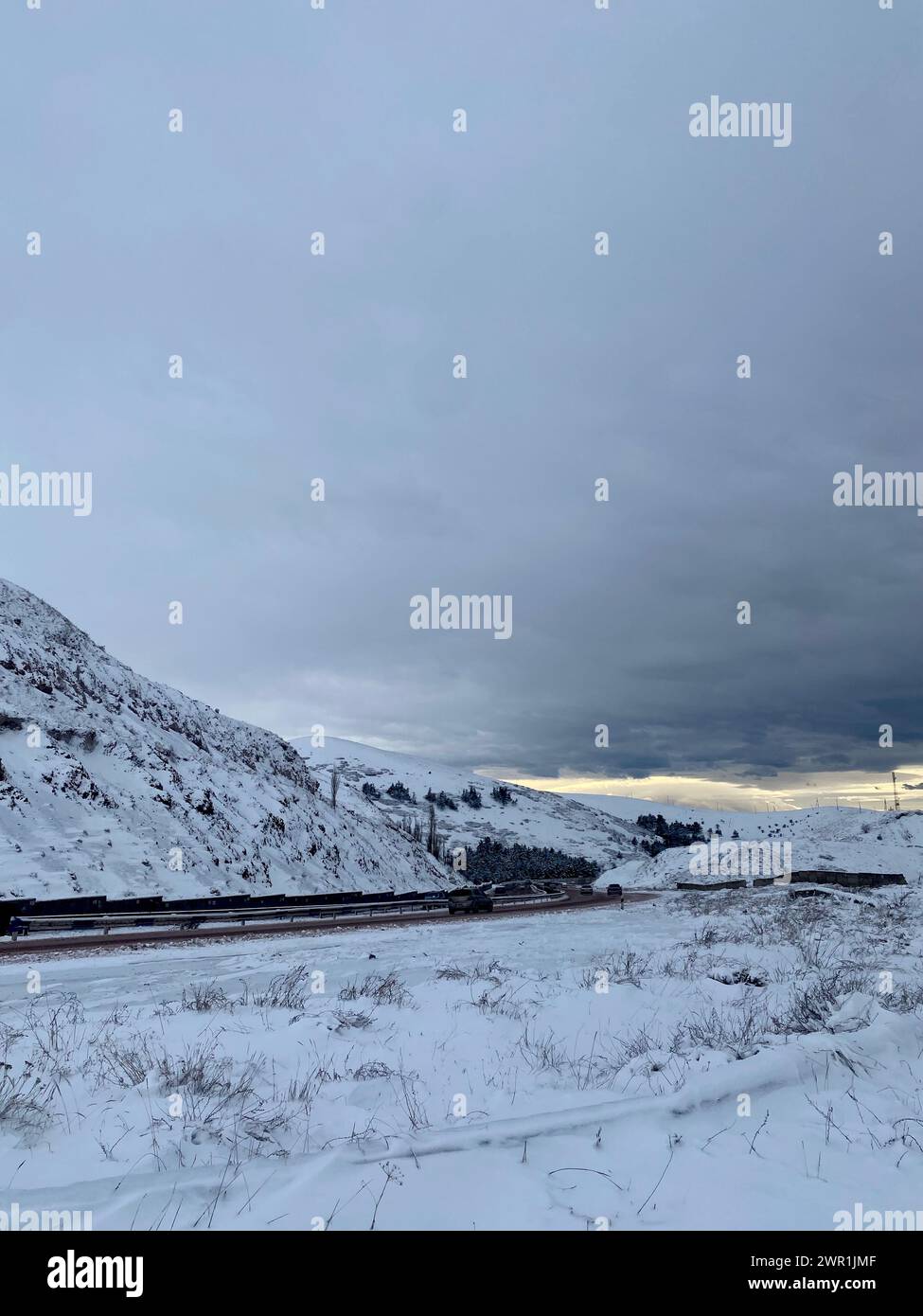 Snowy mountain train hi-res stock photography and images - Alamy
