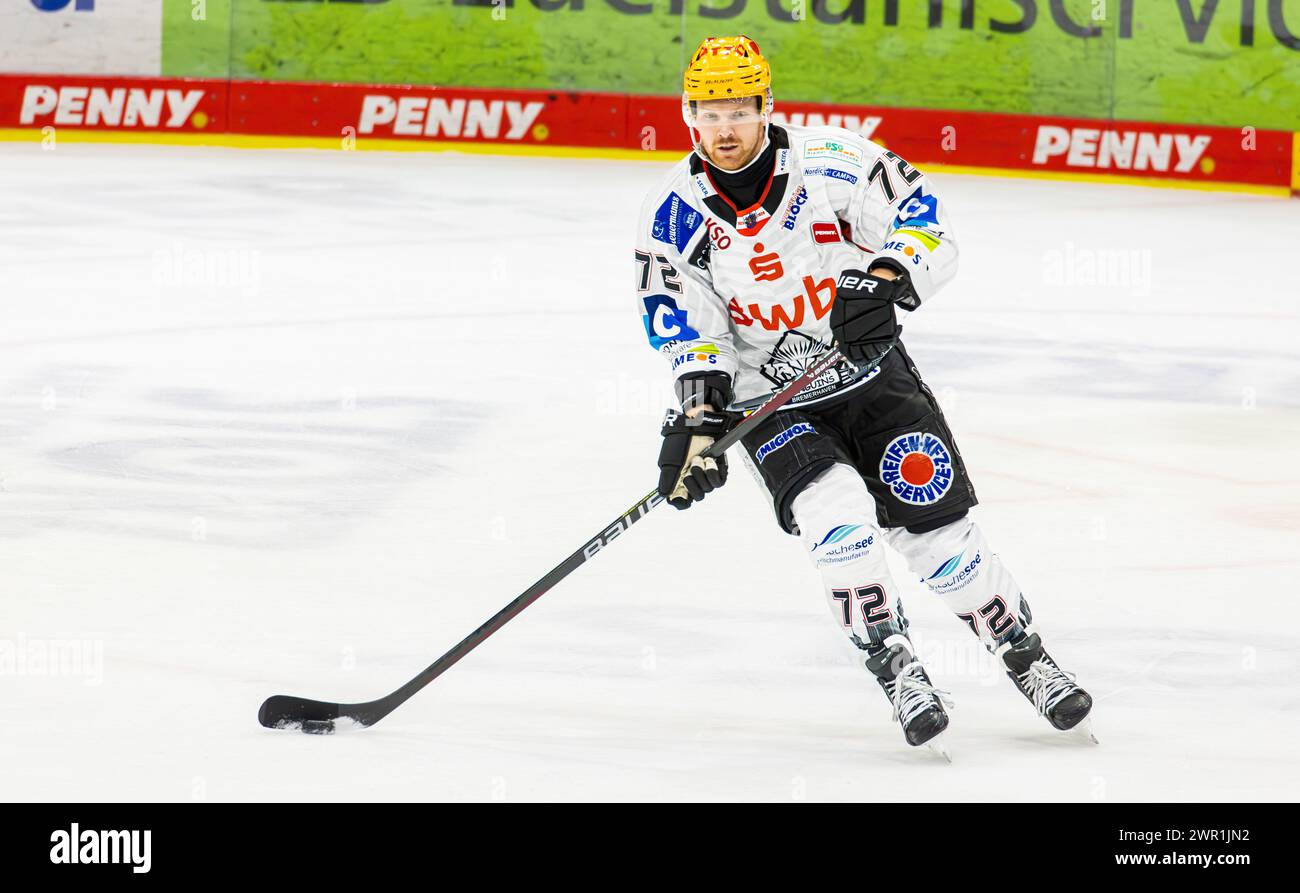 Schwenninger Wild Wings - Pinguins Bremerhaven, Helios Arena, Penny DEL ...