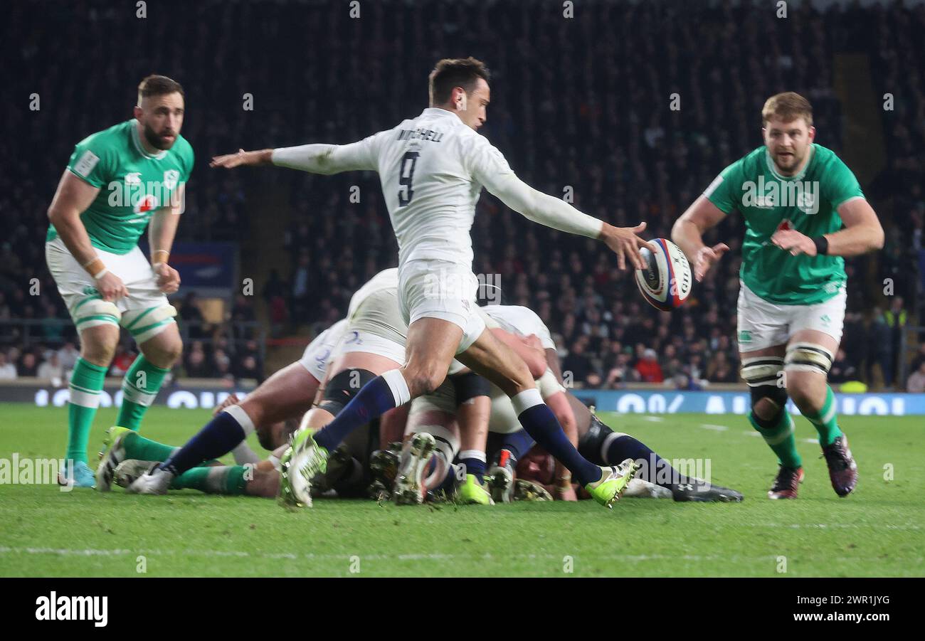 L-R England's Alex Mitchell (Northampton Saints)and Iain Henderson of ...