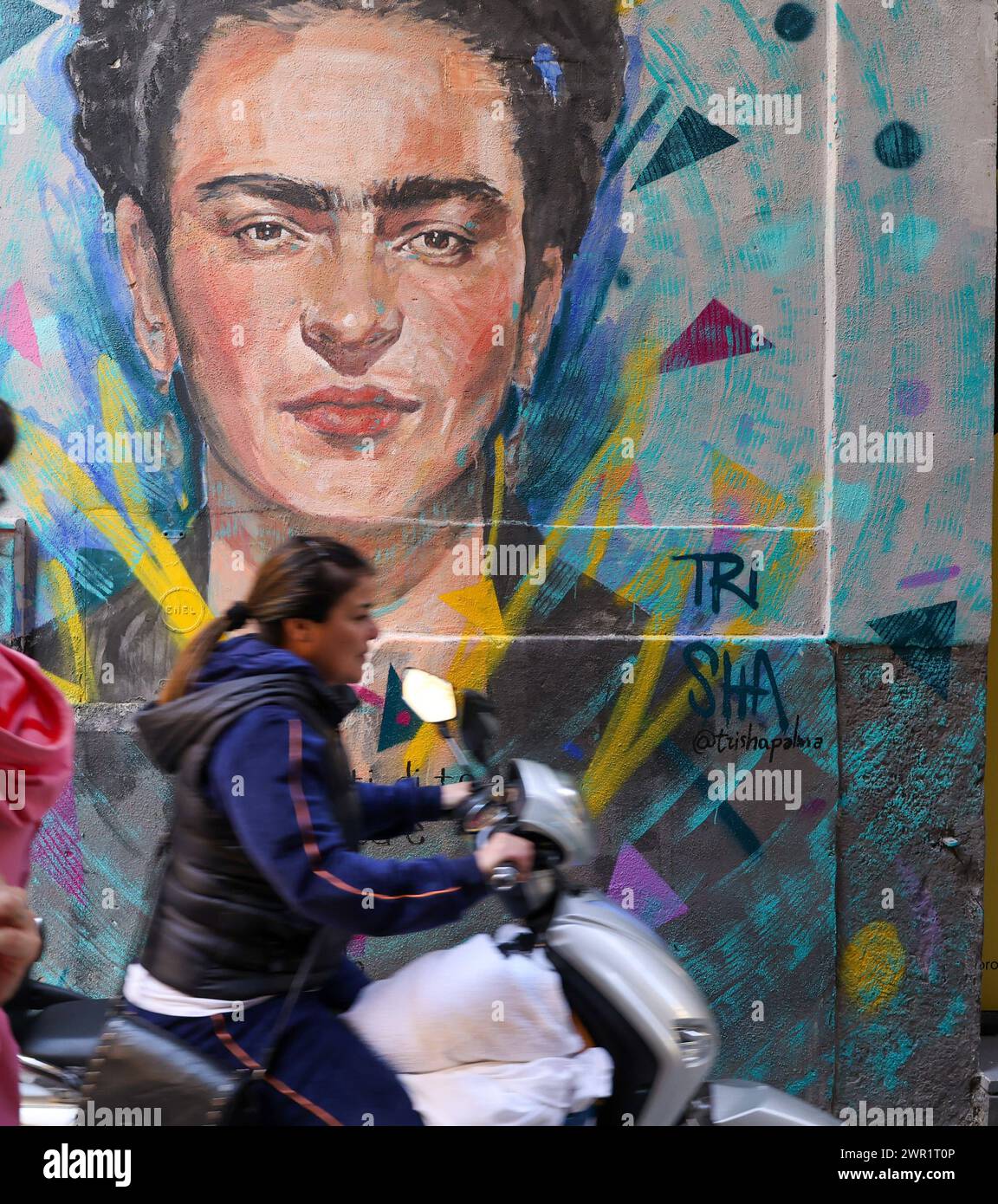murals of famous women 10/03/2024 Naples, Vico queen queen in the ...