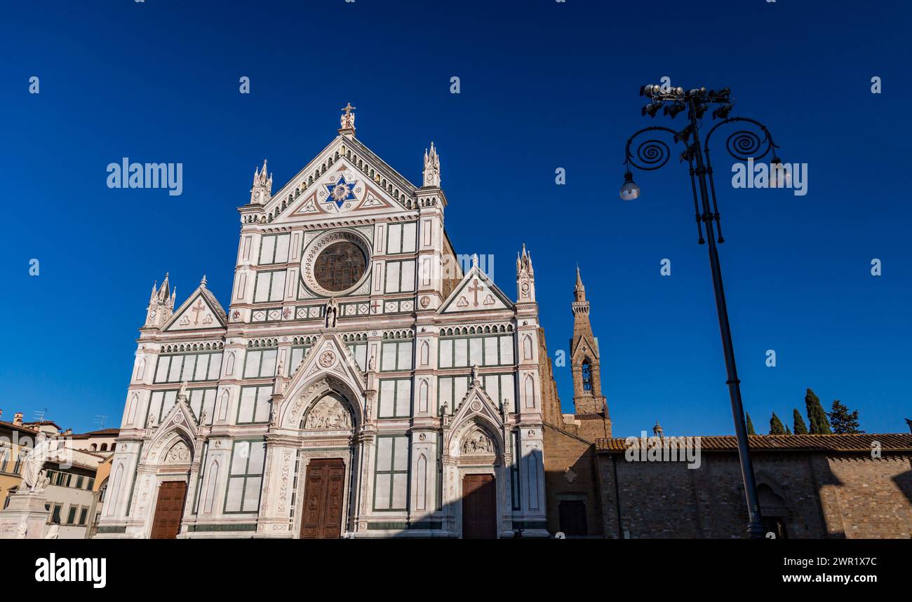 Piazza Santa Croce, located near Piazza della Signoria and the National ...