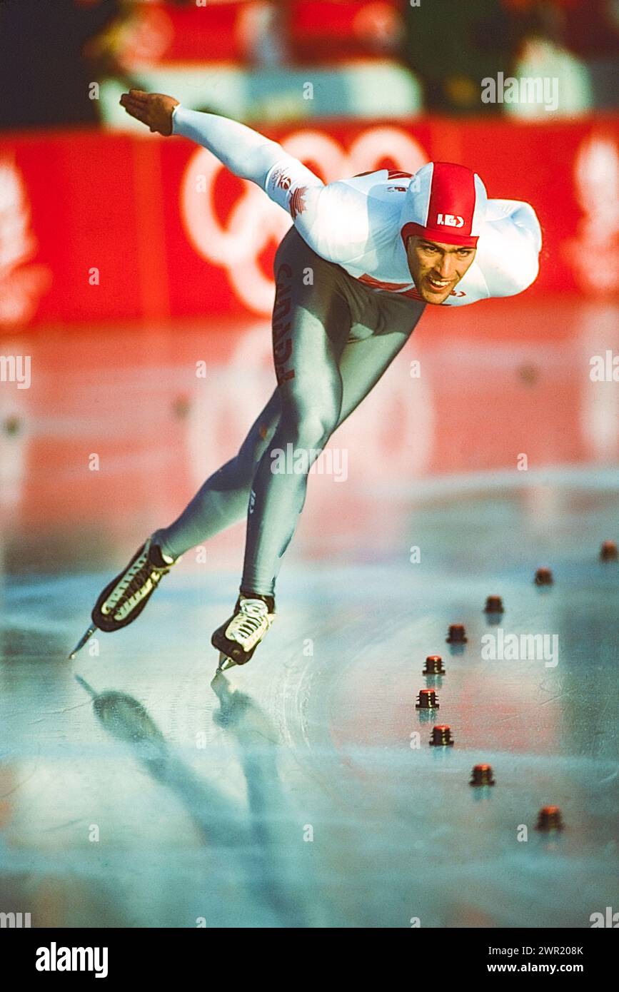 Kevin Scott (CAN) competing in the Men's 1000m at the 1992 Olympic ...