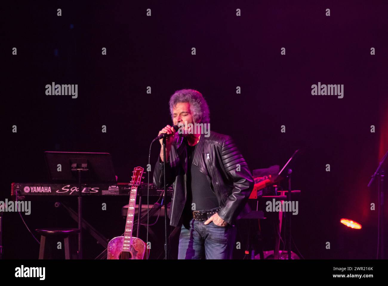 Gino vanelli tour hi-res stock photography and images - Alamy