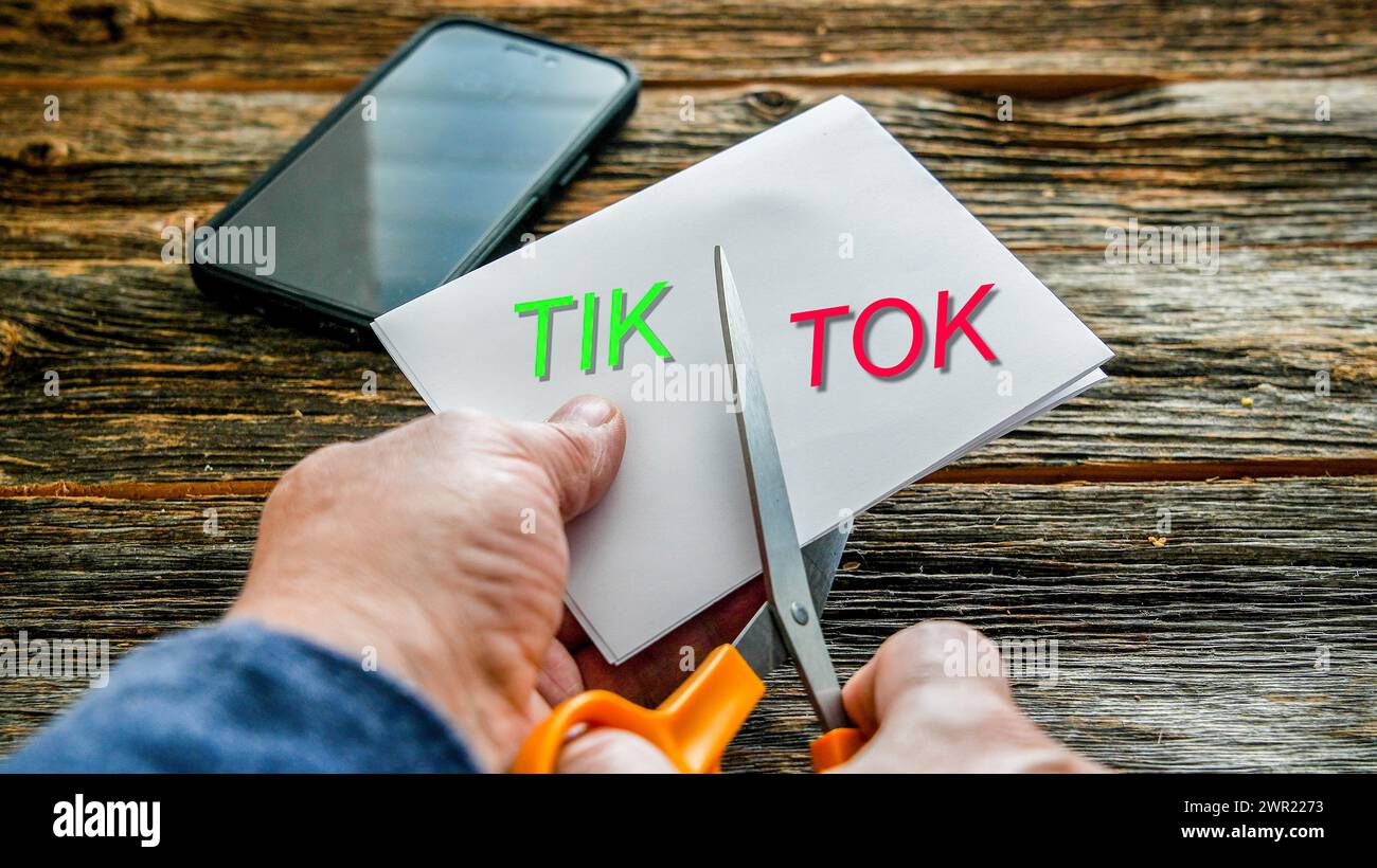 Manual communication hi-res stock photography and images - Alamy