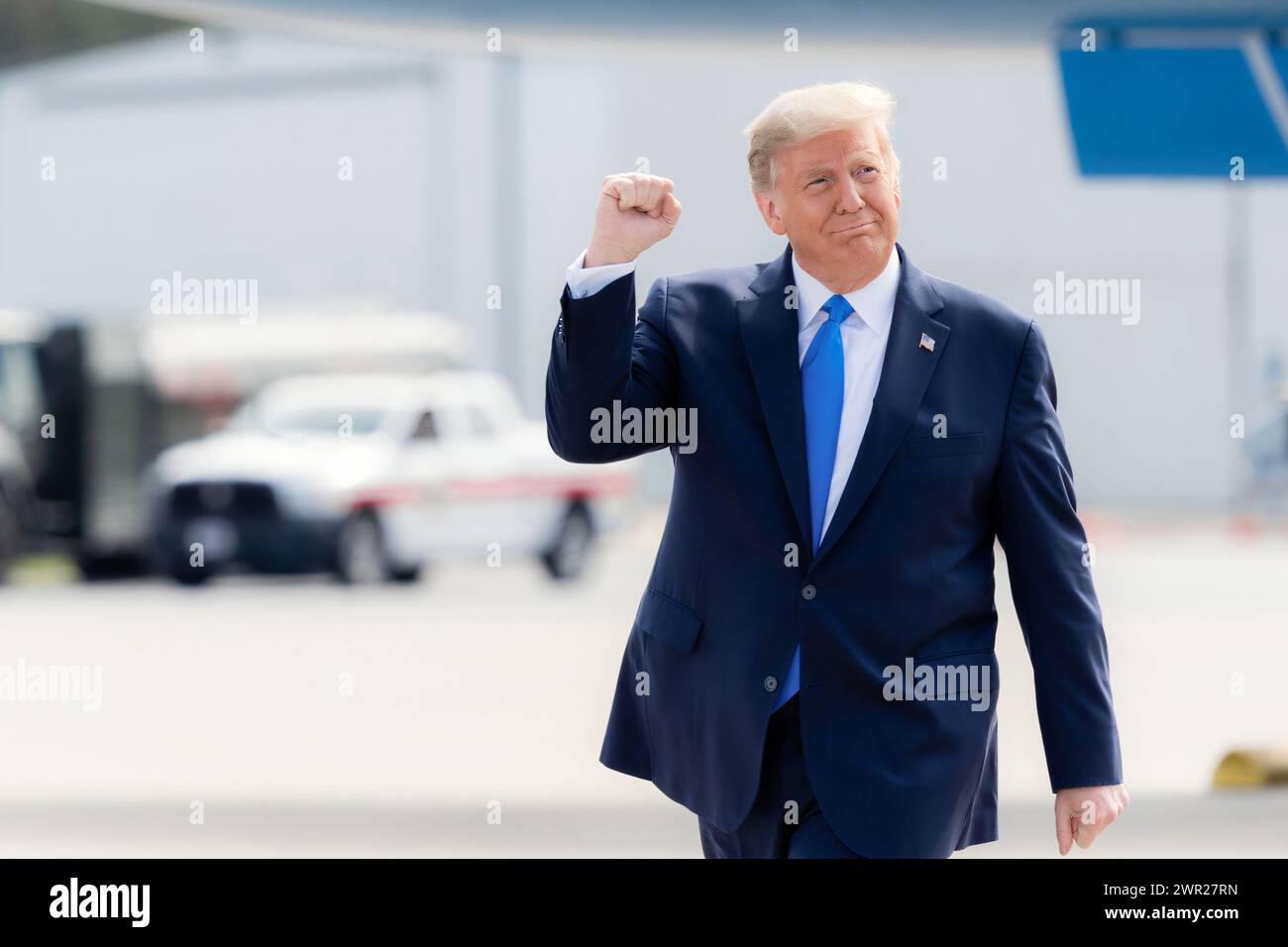 Donald trump 2024 walking hi-res stock photography and images - Alamy