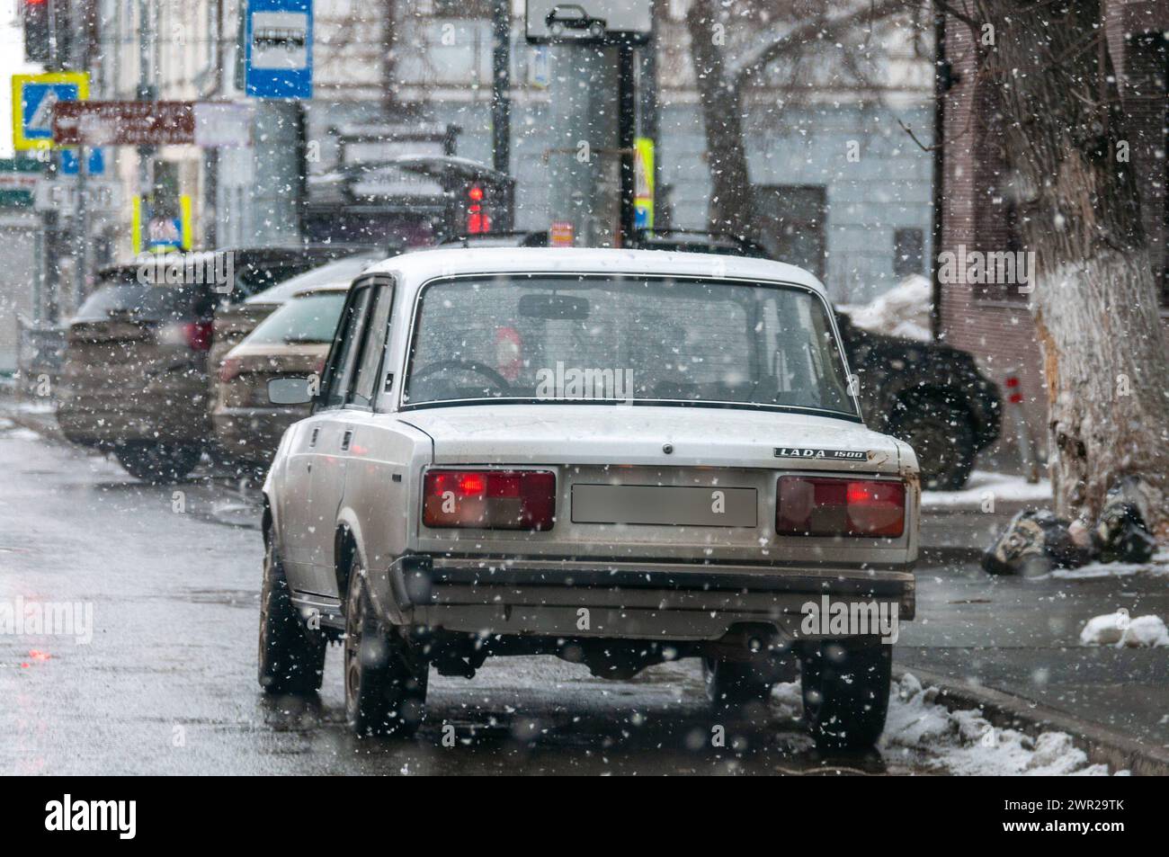 Winter weather snowfall signals hi-res stock photography and images - Alamy