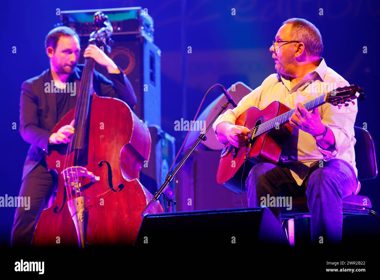 William brunard jazz double bassist hi-res stock photography and images ...