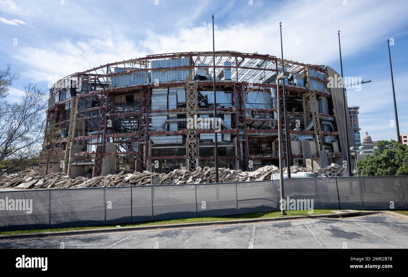 The Frank Erwin Center, affectionately known as the "Super Drum ...