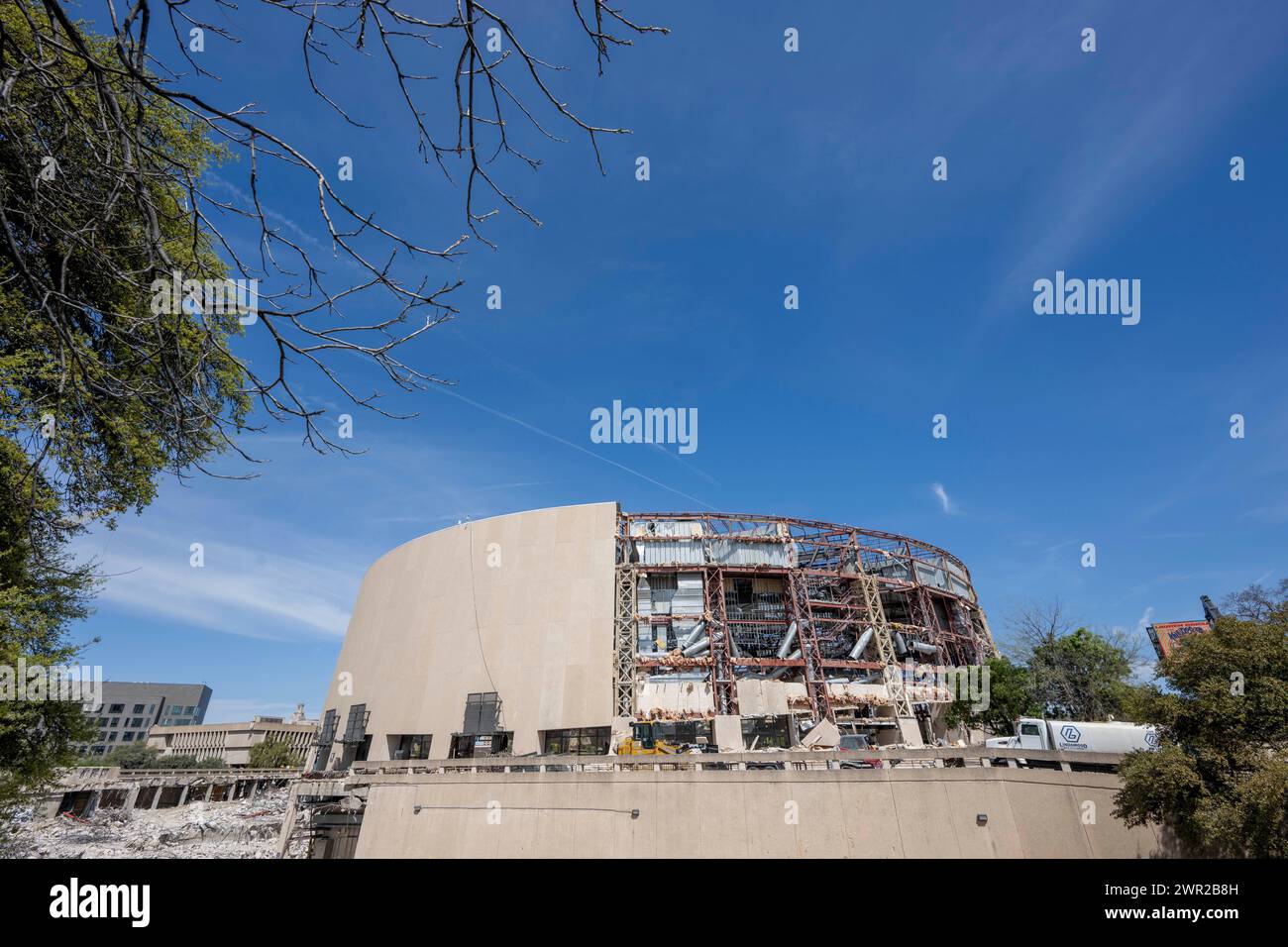 The Frank Erwin Center, affectionately known as the "Super Drum ...