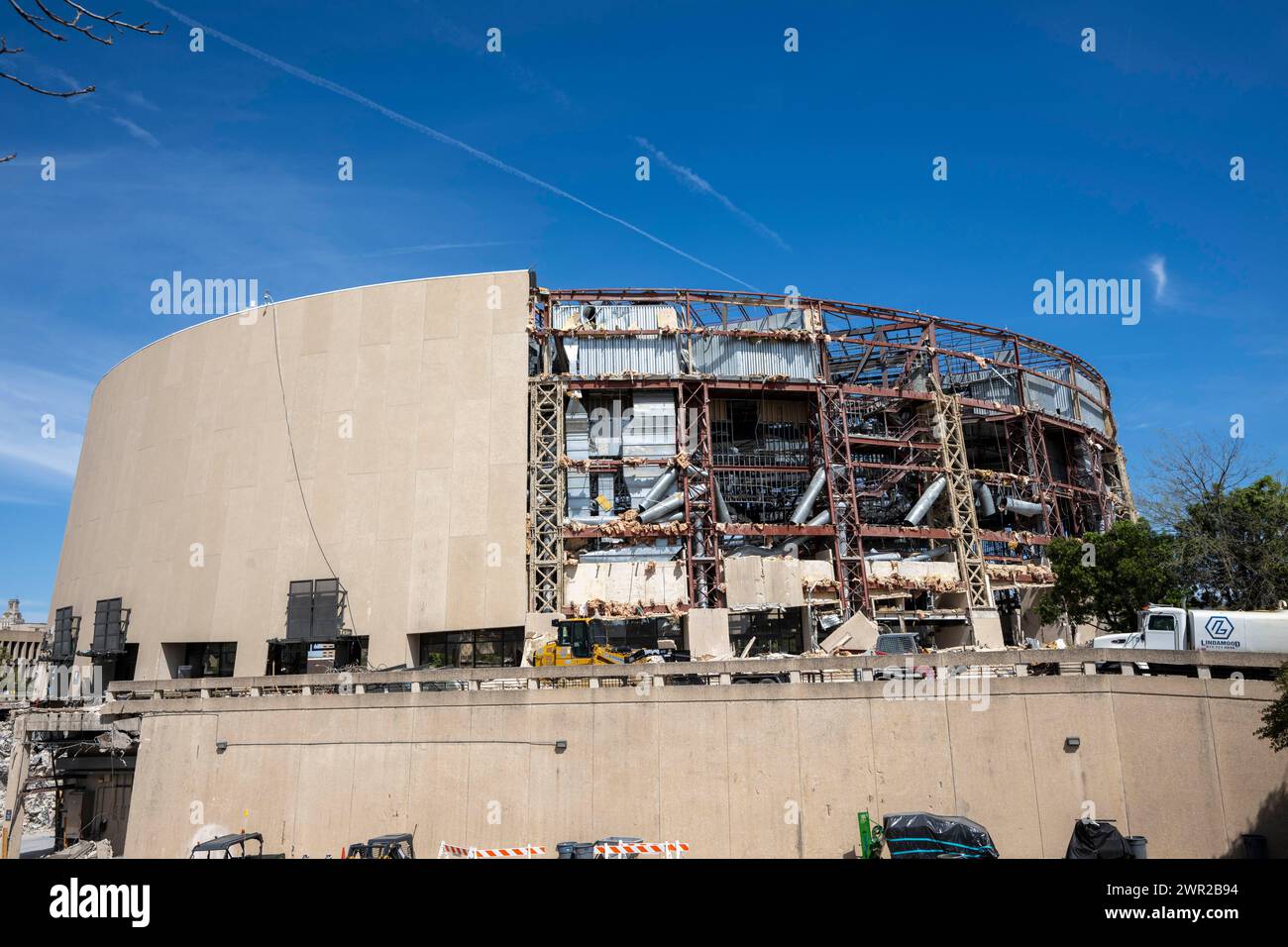 The Frank Erwin Center, affectionately known as the "Super Drum ...