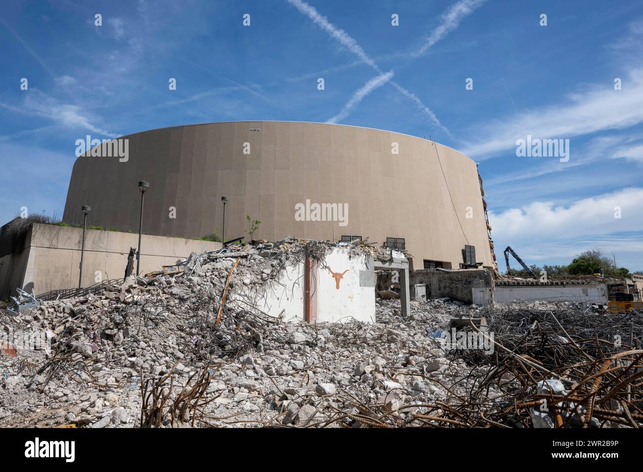 The Frank Erwin Center, affectionately known as the "Super Drum ...