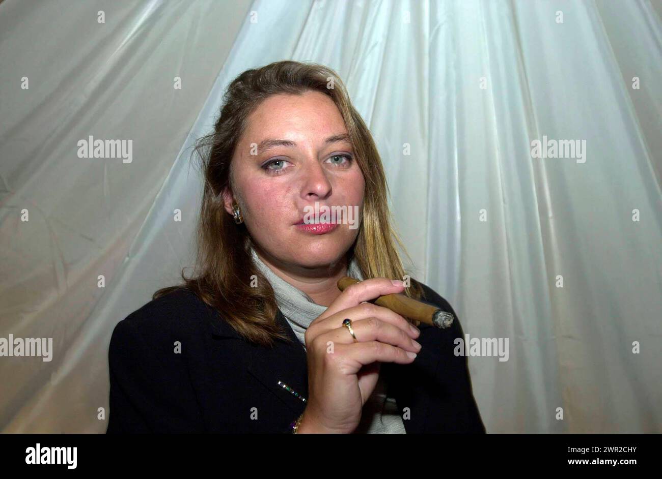 the smoking of cigars, cause of drug and nicotine addiction smoking of ...