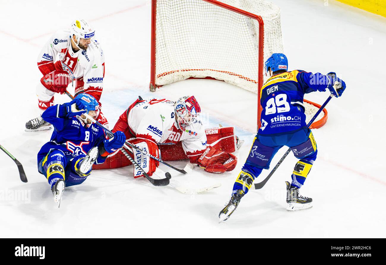 Die beiden Klotener Stürmer #89 Dominik Diem und #8 Marc Marchon wollen ...
