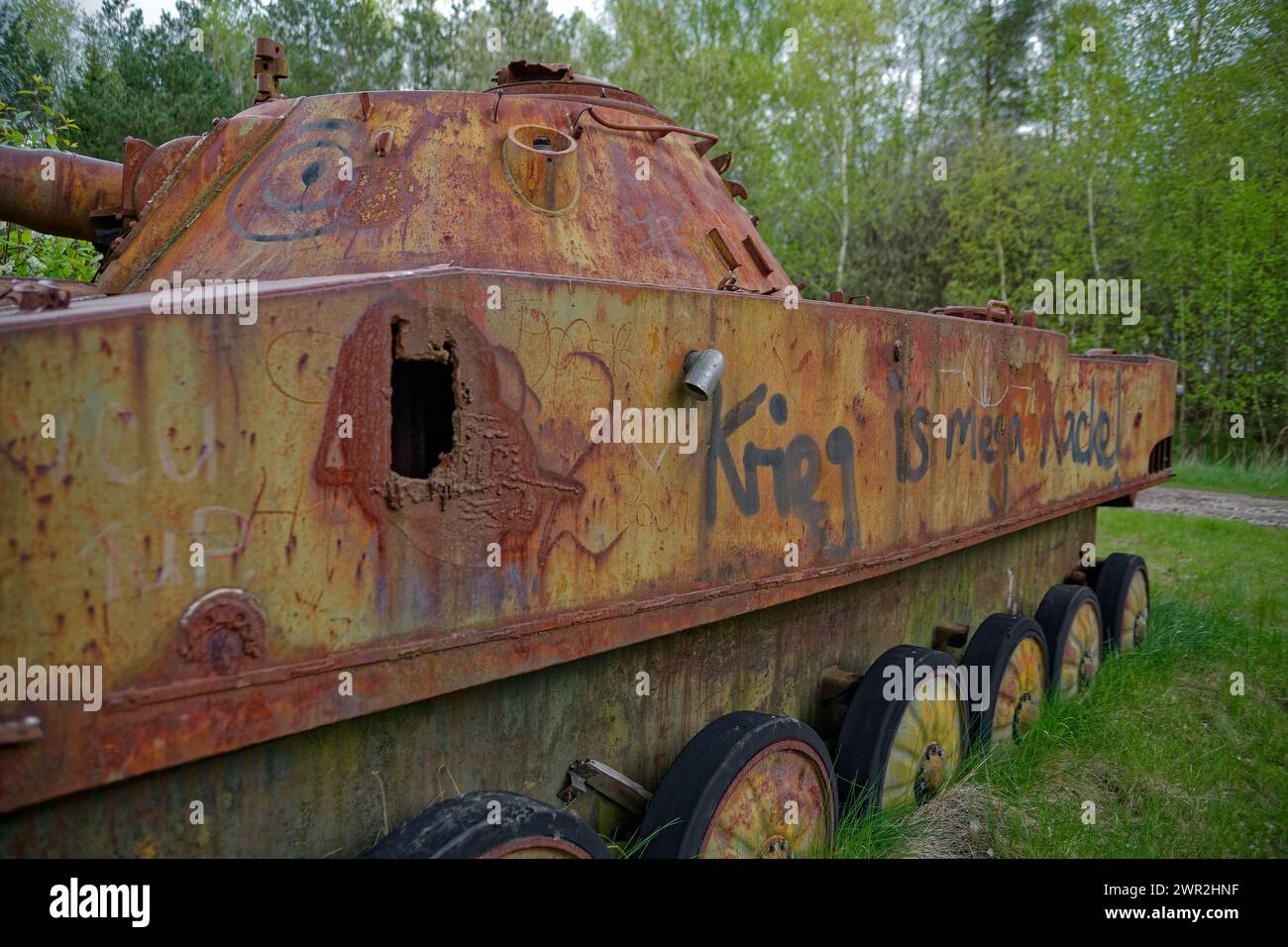 Monster tank hi-res stock photography and images - Alamy