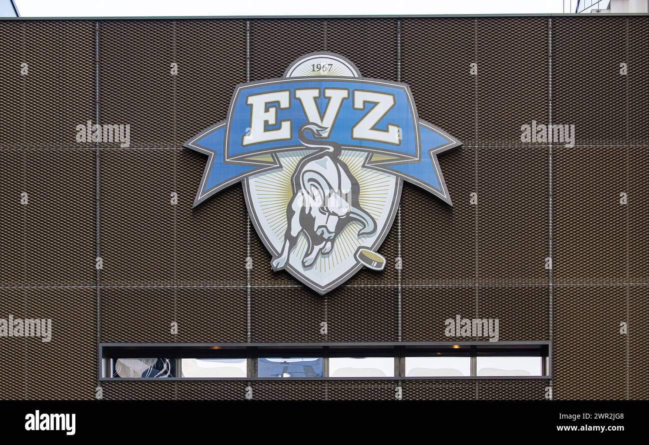Ev arena hi-res stock photography and images - Alamy