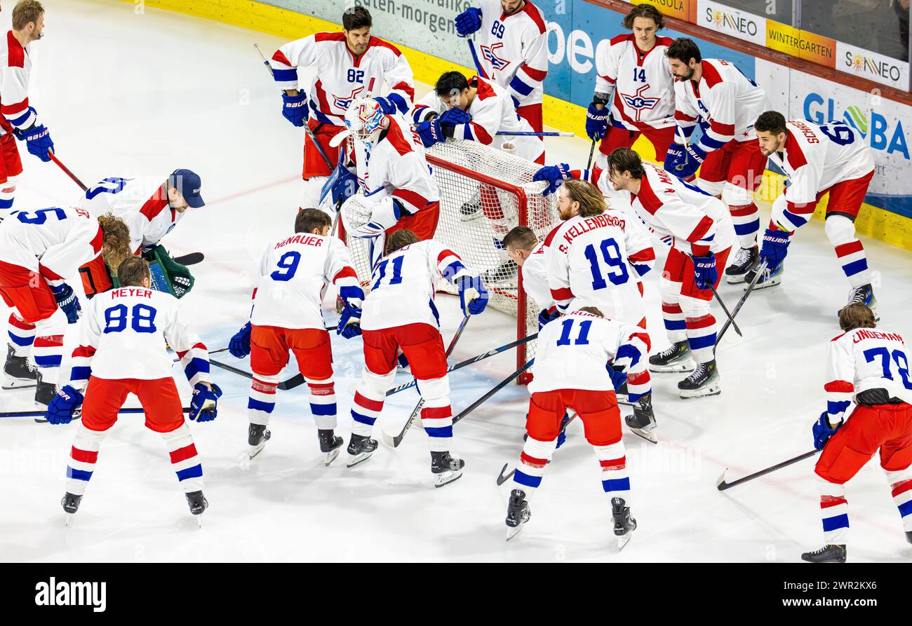 Retroshirts hi-res stock photography and images - Alamy