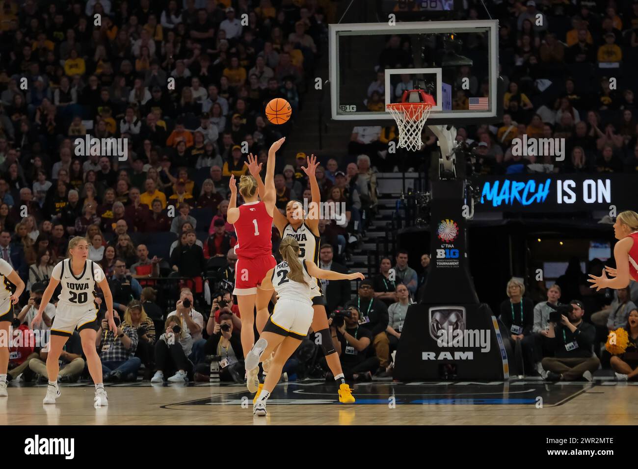 Minneapolis, Minnesota, USA. 10th Mar, 2024. Nebraska Cornhuskers guard ...