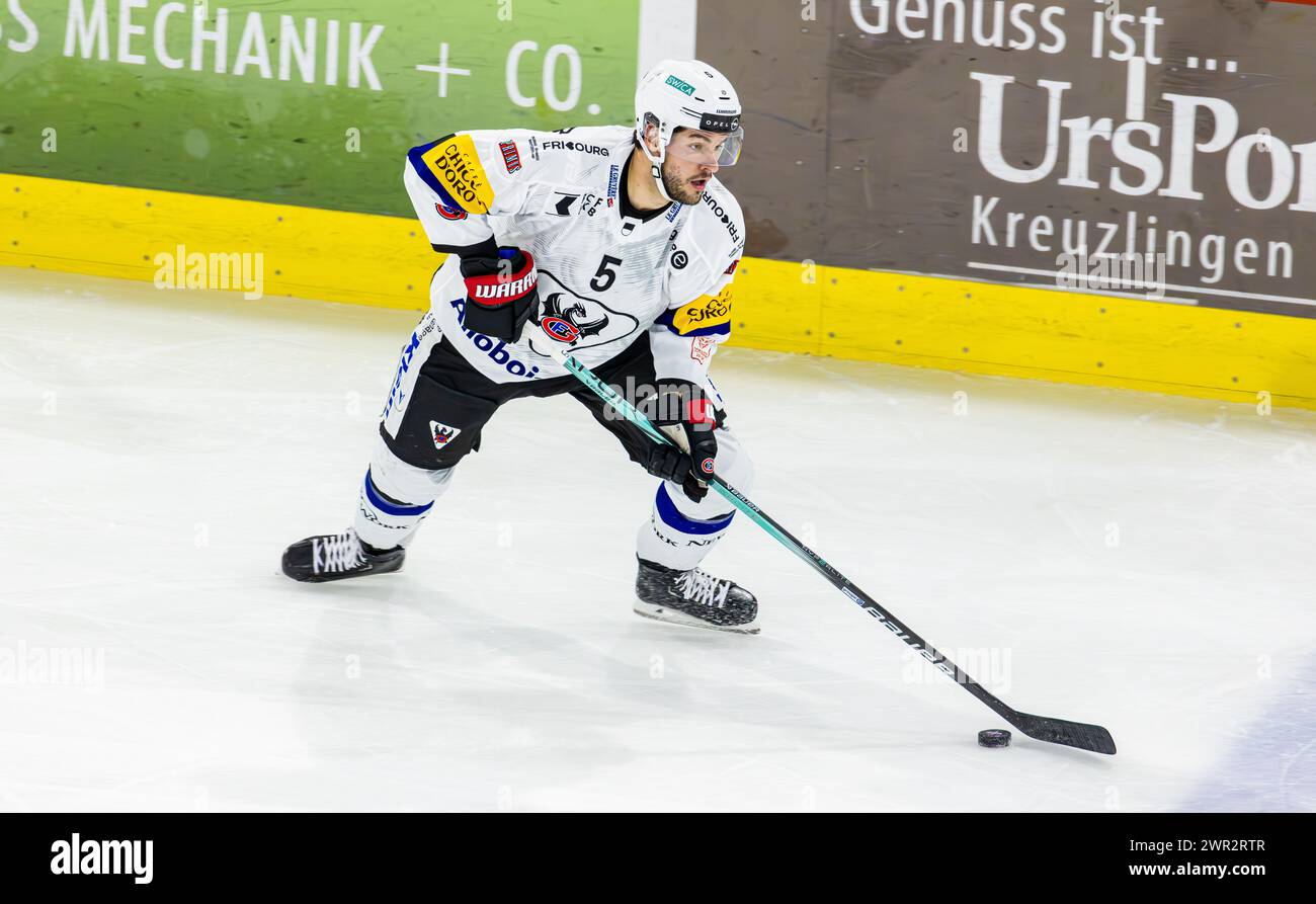 Simon seiler hi-res stock photography and images - Alamy