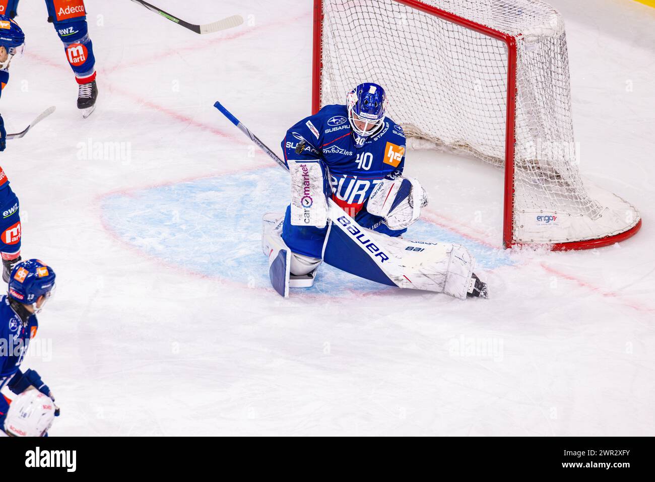 Robin zumbuhl hi-res stock photography and images - Alamy