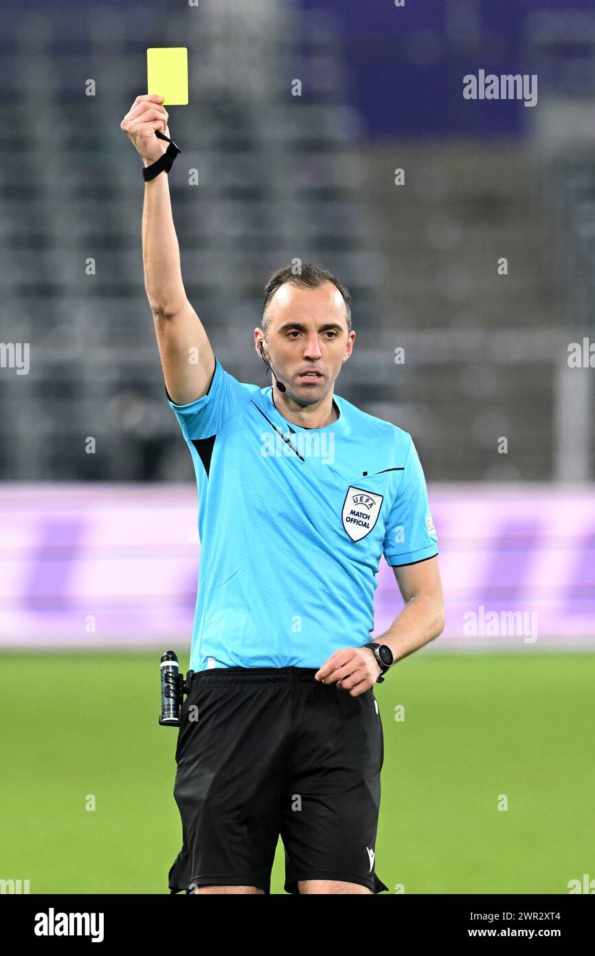 BRUSSELS - Referee Joao Pinheiro during the UEFA Europa League round of ...