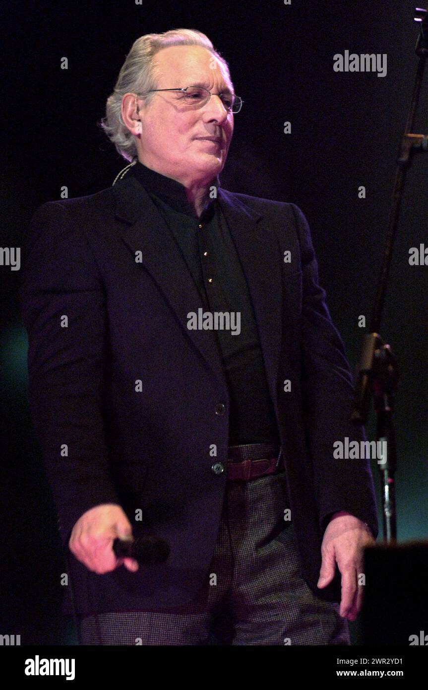 Enzo jannacci photos 2003 hi-res stock photography and images - Alamy