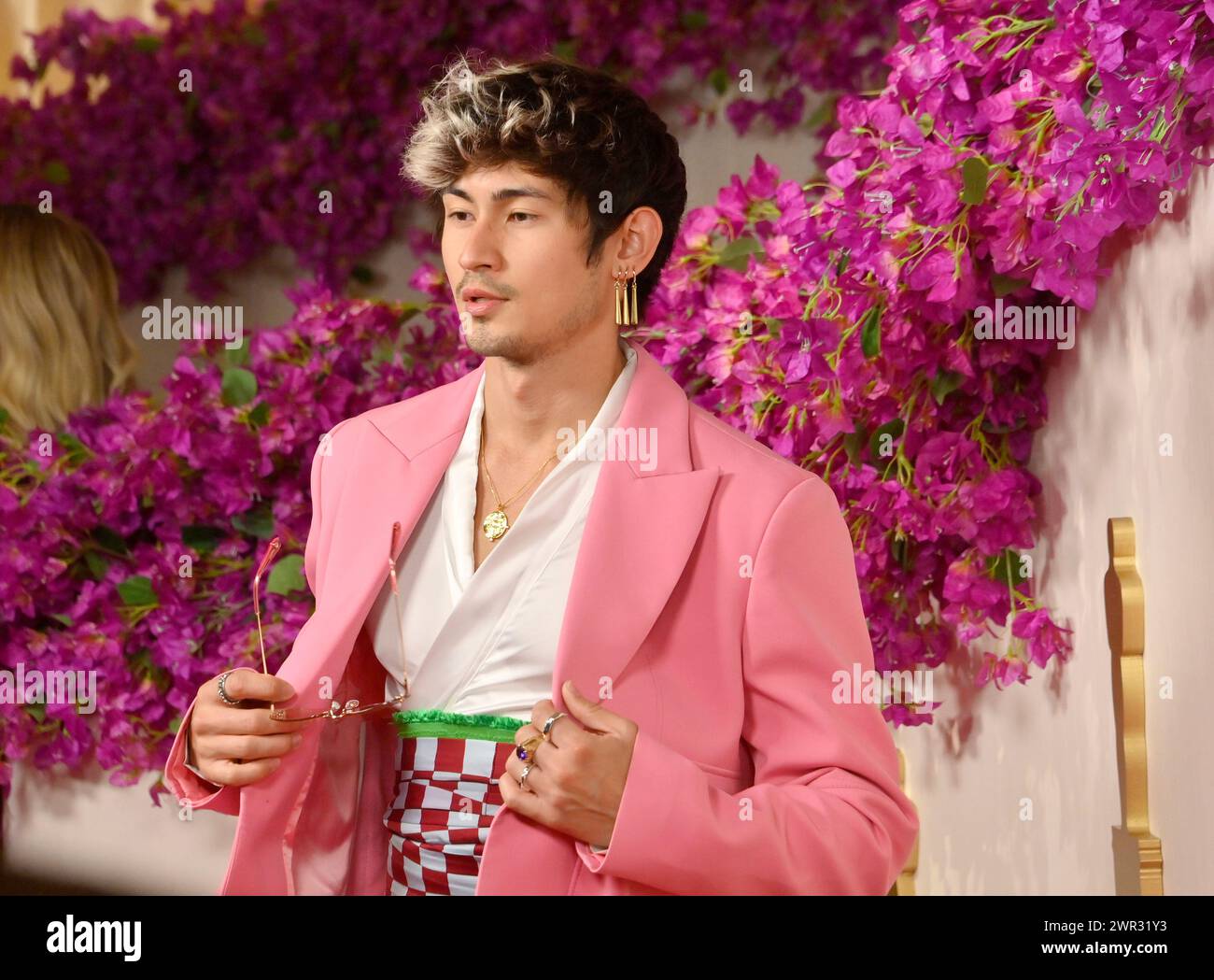 Hollywood, United States. 10th Mar, 2024. Ian Boggs arrives on the red ...