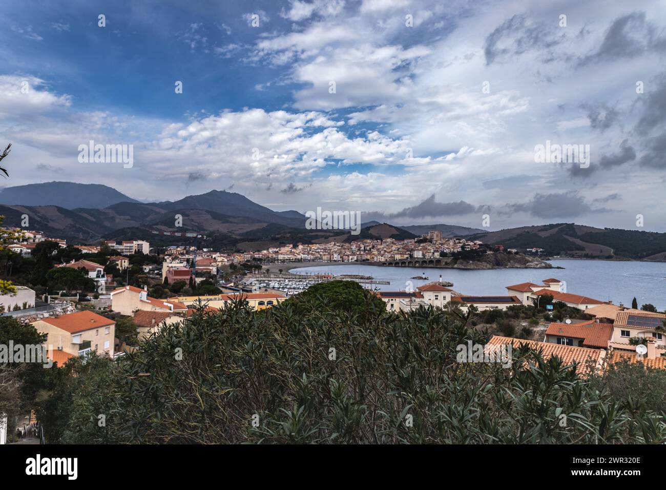Vue générale depuis les hauteurs de la ville Stock Photo - Alamy
