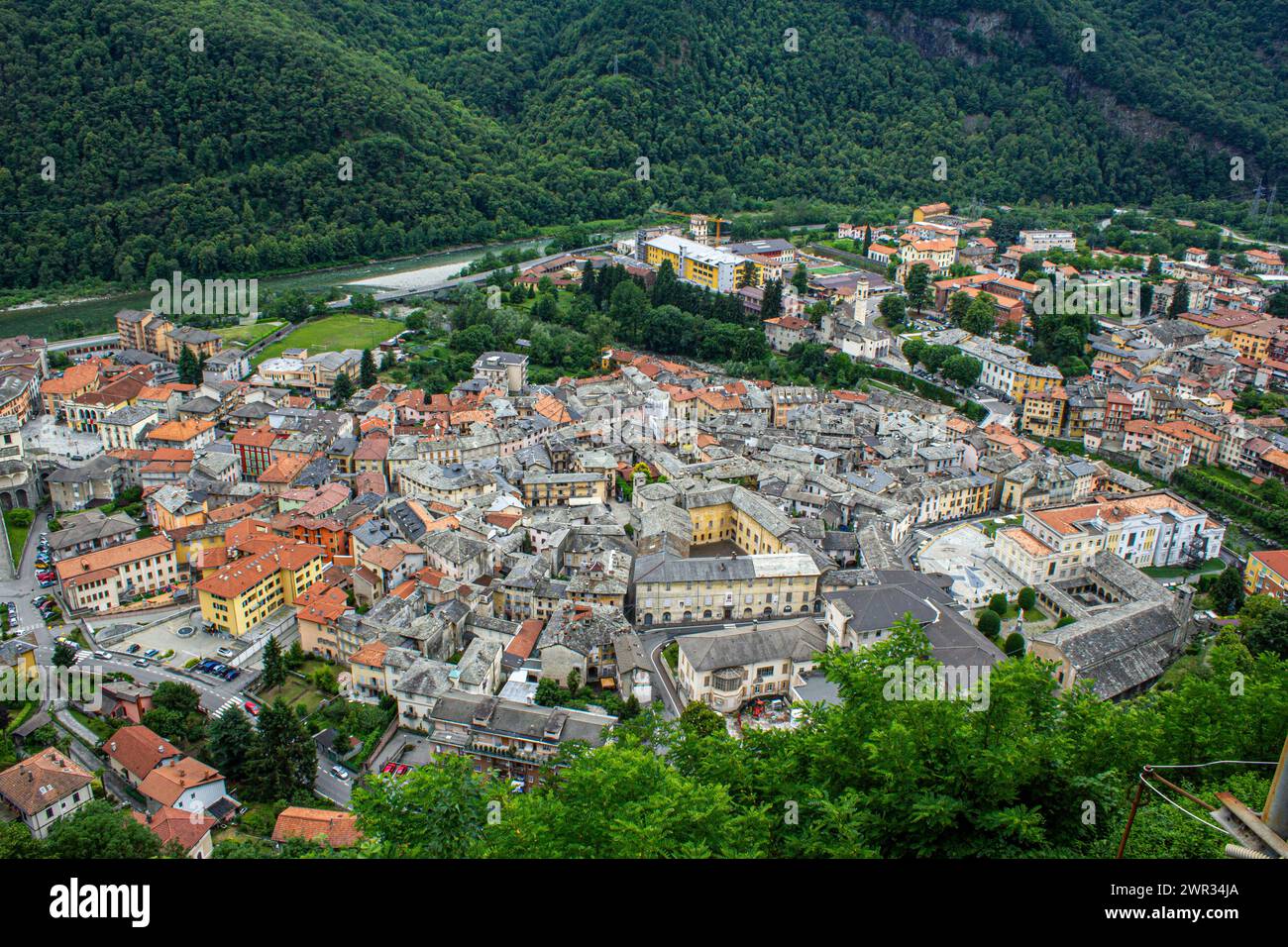 Varallo city hi-res stock photography and images - Alamy
