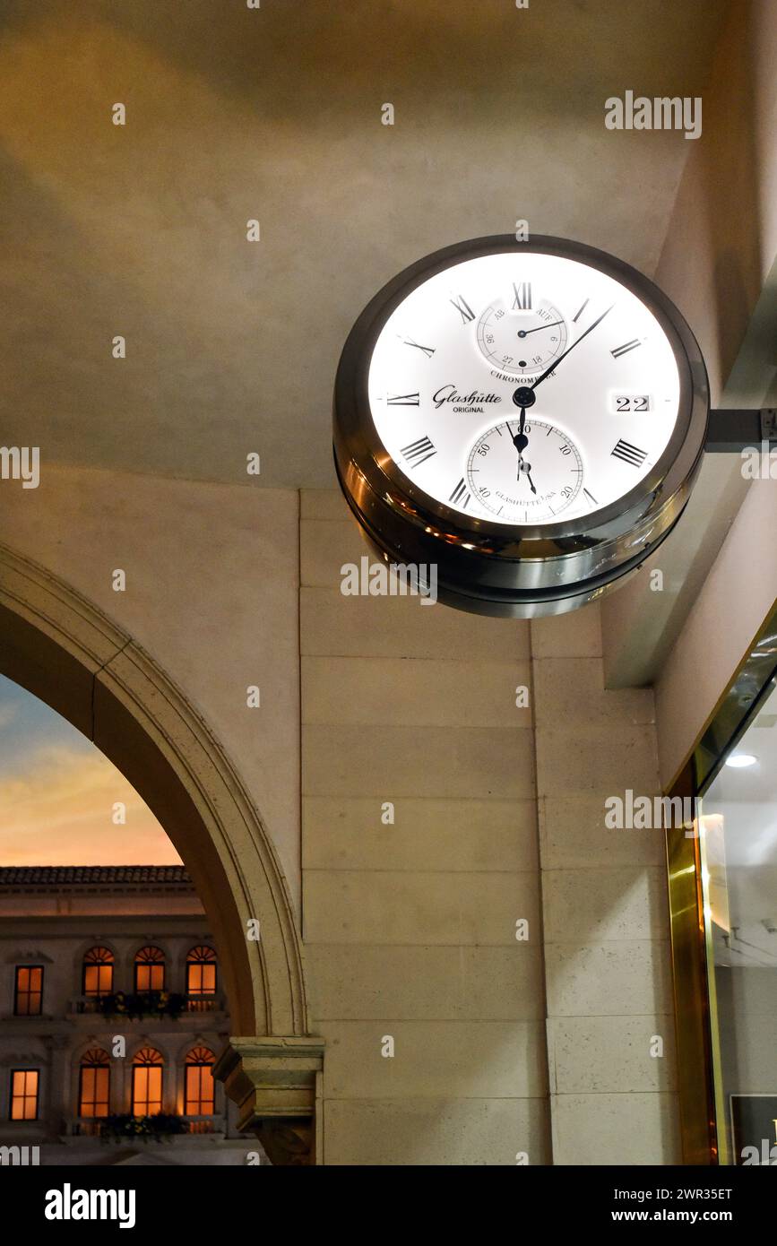 Glashutte Original clock in Caesar's palace shops mall Stock Photo - Alamy