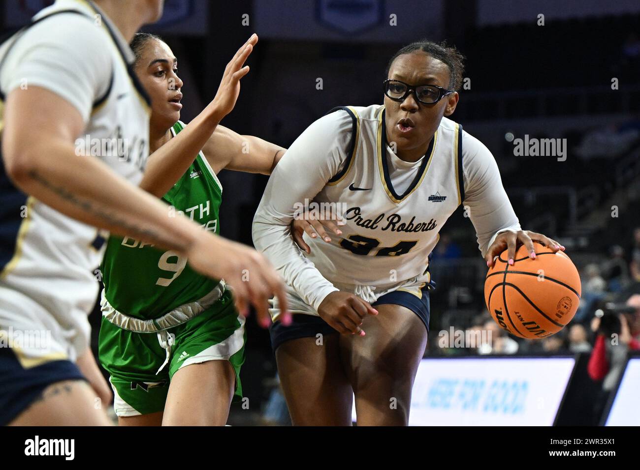 Oral Roberts Golden Eagles forward Makyra Tramble (34) drives to the ...