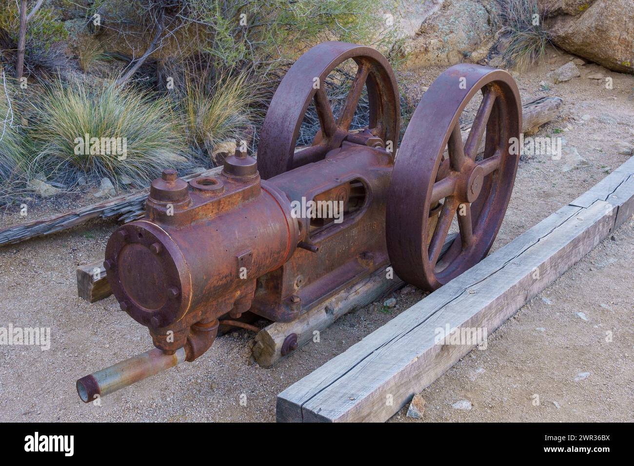 Old antique Chicago Pneumatic Tool Company antique piston air ...