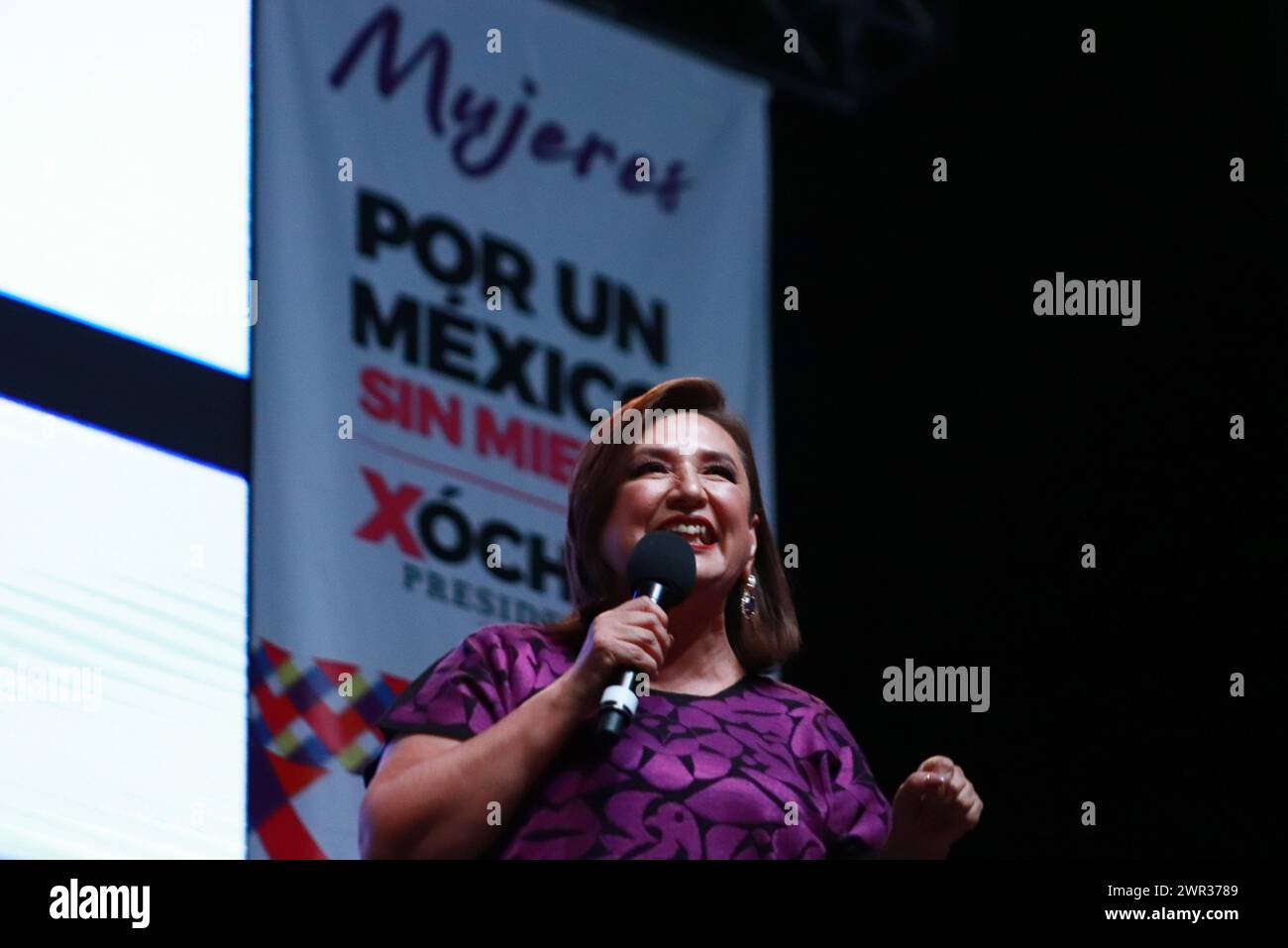 Xochitl galvez hi-res stock photography and images - Alamy