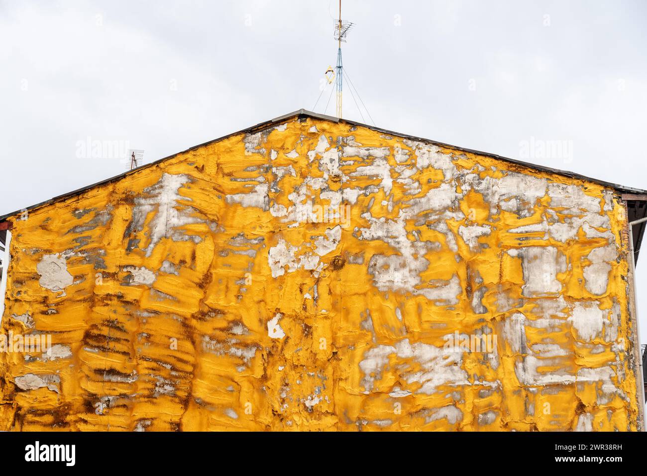 Deteriorating architecture hi-res stock photography and images - Alamy