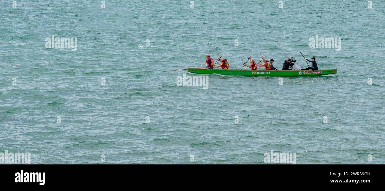 kayaking with the sponsorship of Iberdrola in movement with a small ...