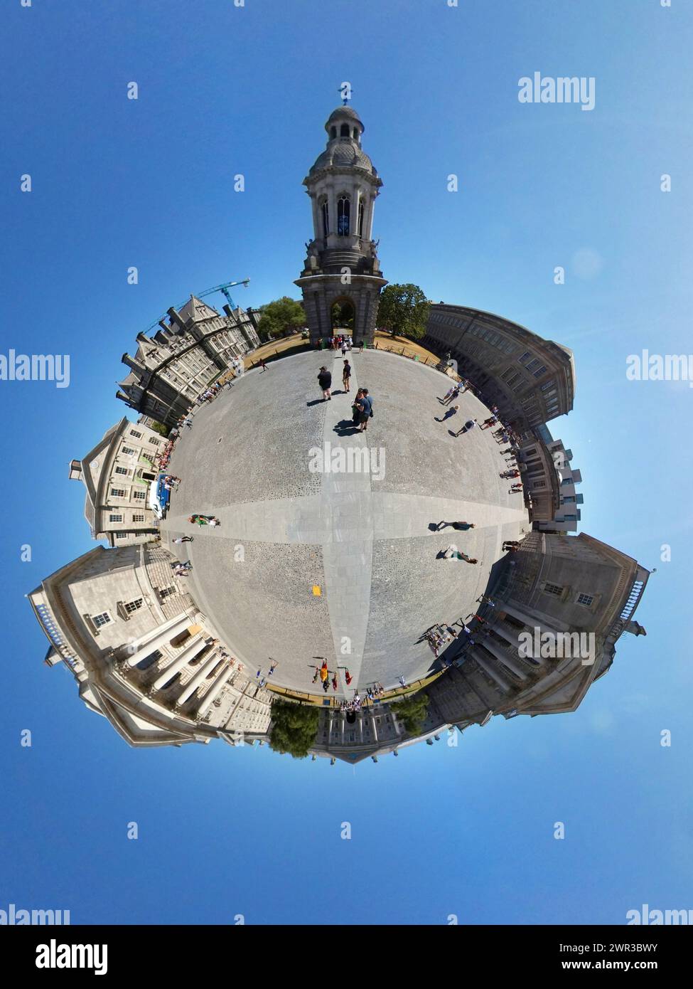 360 degree panorama college hi-res stock photography and images - Alamy