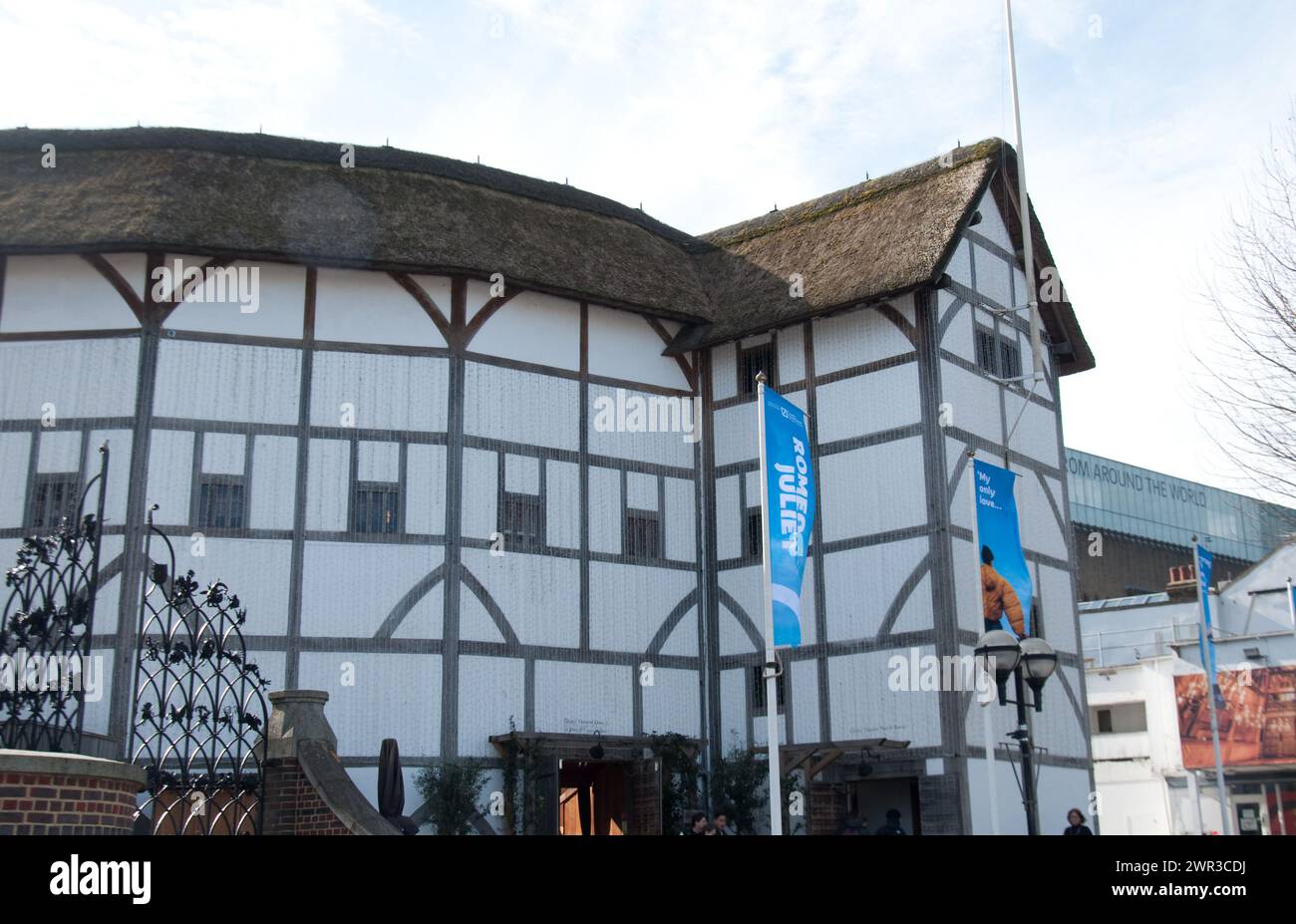 Shakespeare's Globe, Southwark, London, UK Stock Photo - Alamy