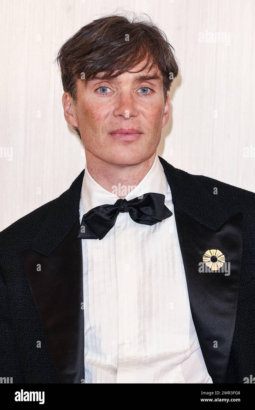 Los Angeles, USA. 10th Mar, 2024. Cillian Murphy walking on the red ...