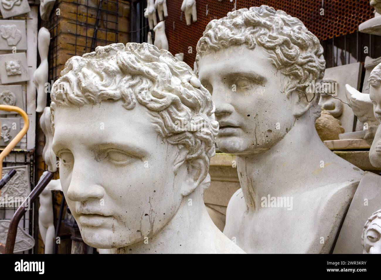 David head sculpture hi-res stock photography and images - Alamy