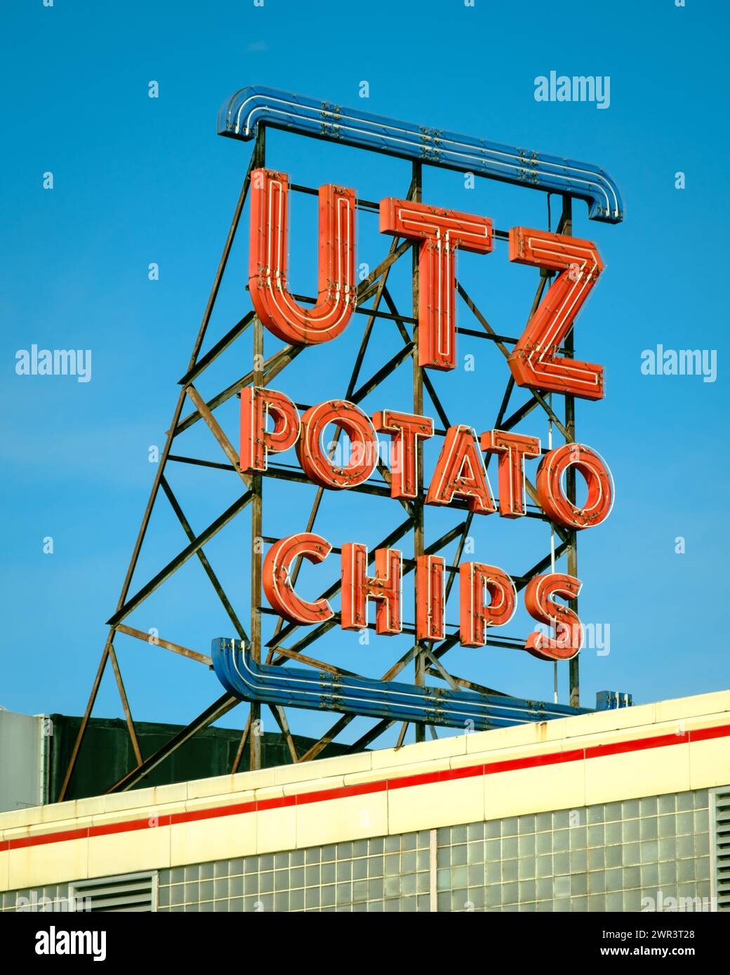 Vintage UTZ Potato Chip sign in Hanover, Pennsylvania Stock Photo - Alamy