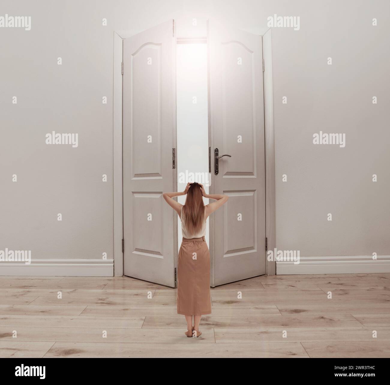 Difficult to open hi-res stock photography and images - Alamy