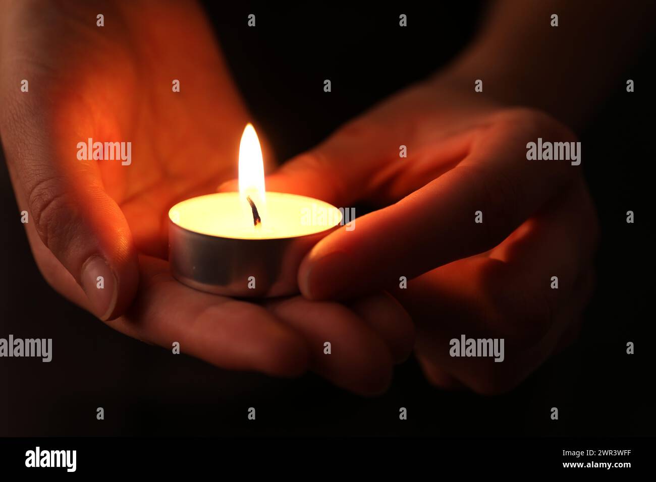 Candle memory female hi-res stock photography and images - Alamy