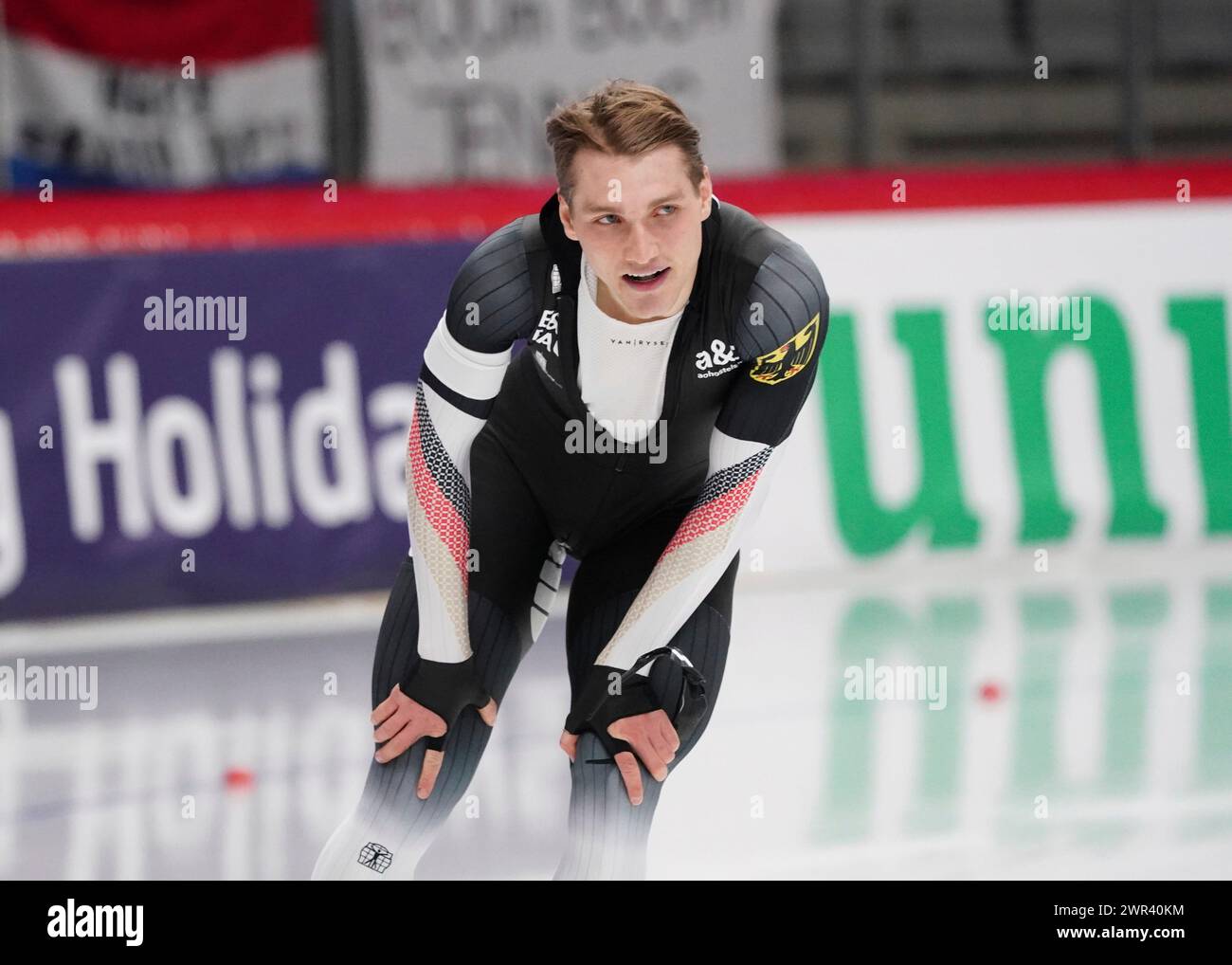 Moritz Klein (GER) in action on 500m women during ISU World Speed ...