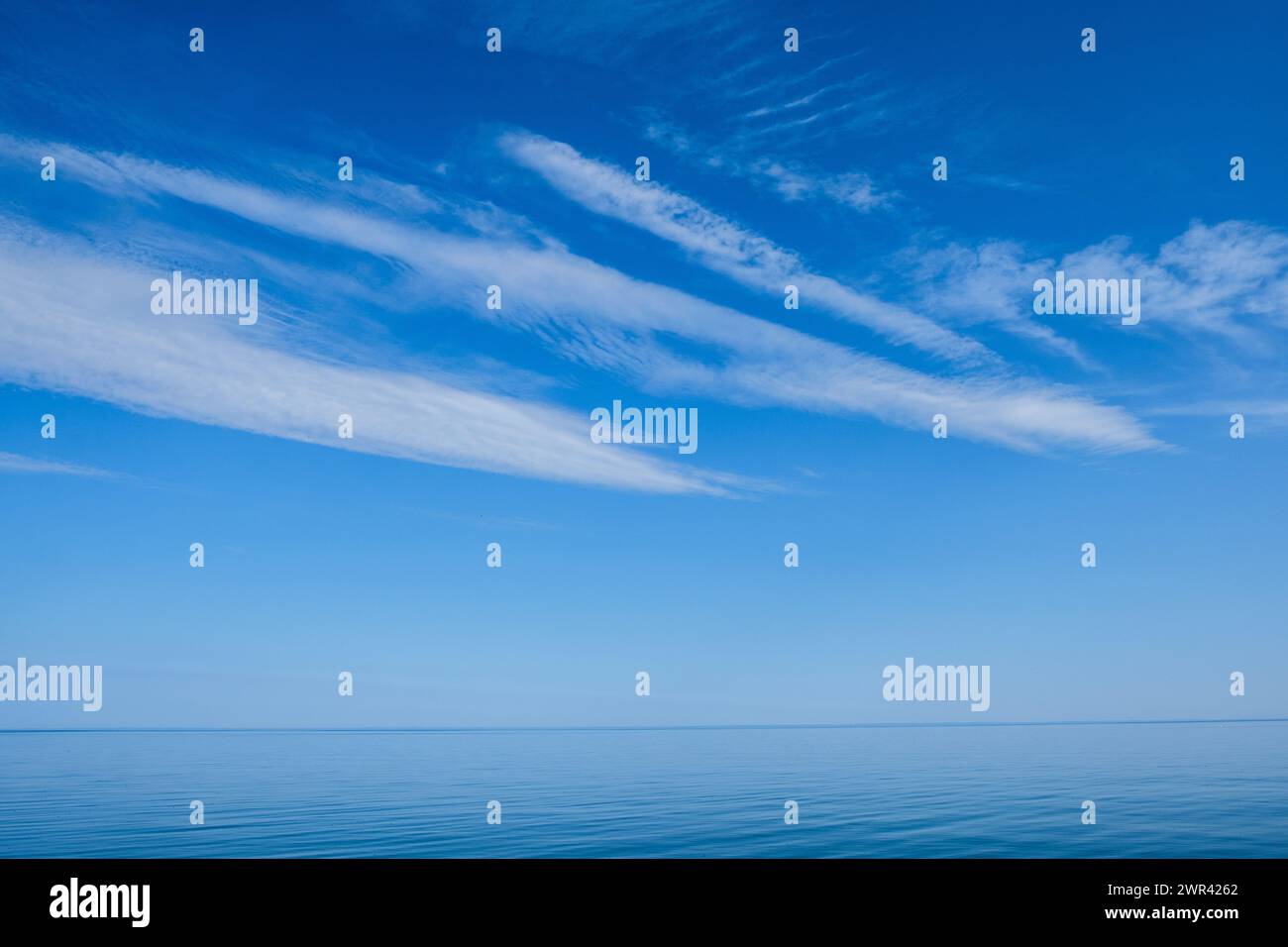 Lake Superior in summer, Cornucopia Beach, Cornucopia, Wisconsin, USA ...