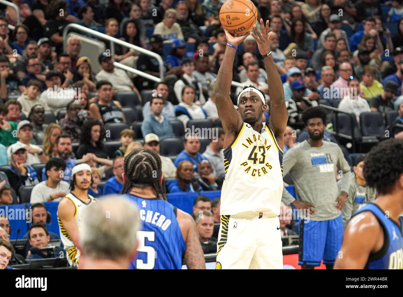Pascal siakam pacers hi-res stock photography and images - Alamy