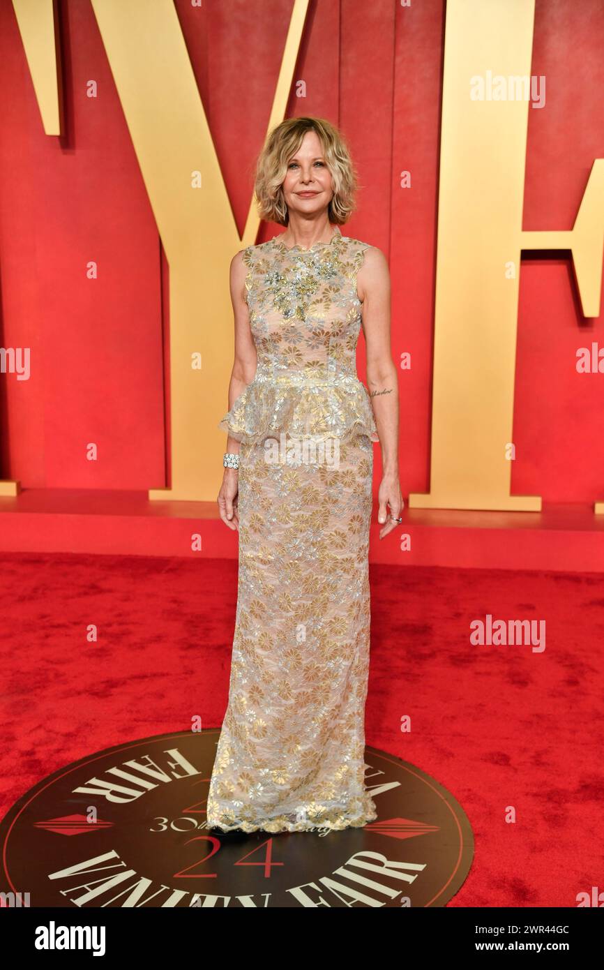 Meg Ryan arrives at the Vanity Fair Oscar Party on Sunday, March 10 ...