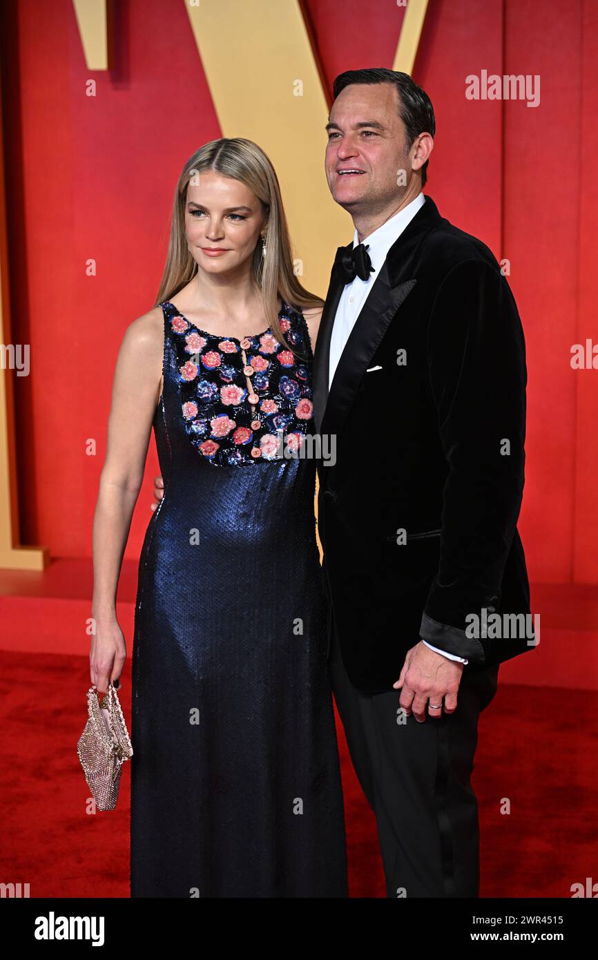 Kelly Sawyer Patricof (left) and Jamie Patricof attending the Vanity ...