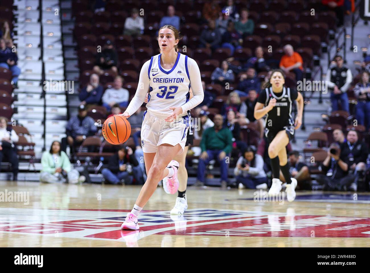 UNCASVILLE, CT - MARCH 10: Creighton Bluejays guard McKayla Miller (32 ...