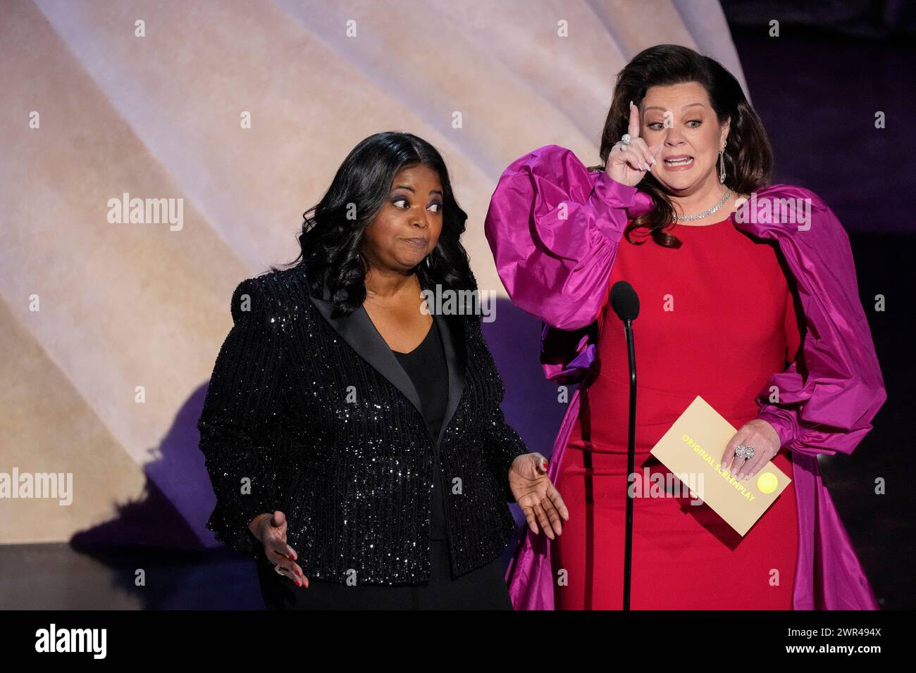 Octavia Spencer, left, and Melissa McCarthy present the award for best ...