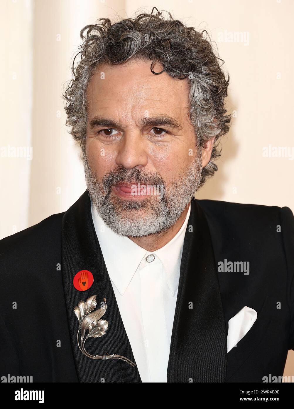 Los Angeles, USA. 10th Mar, 2024. Mark Ruffalo walking on the red ...