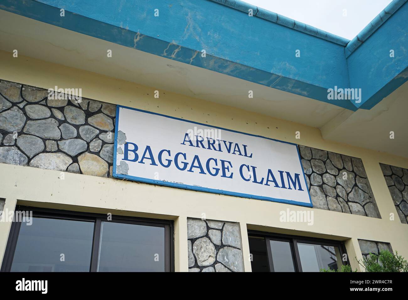 Exterior architecture and decoration design of Arrival baggage claim ...